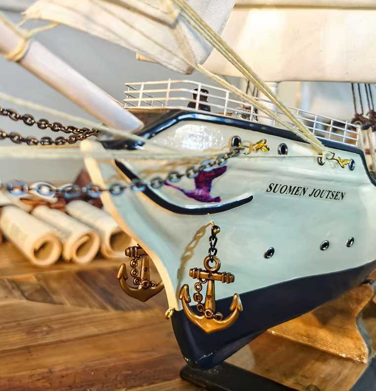 Suomen Joutsen (White Swan) Ship Model – 80cm Handcrafted Maritime Tra